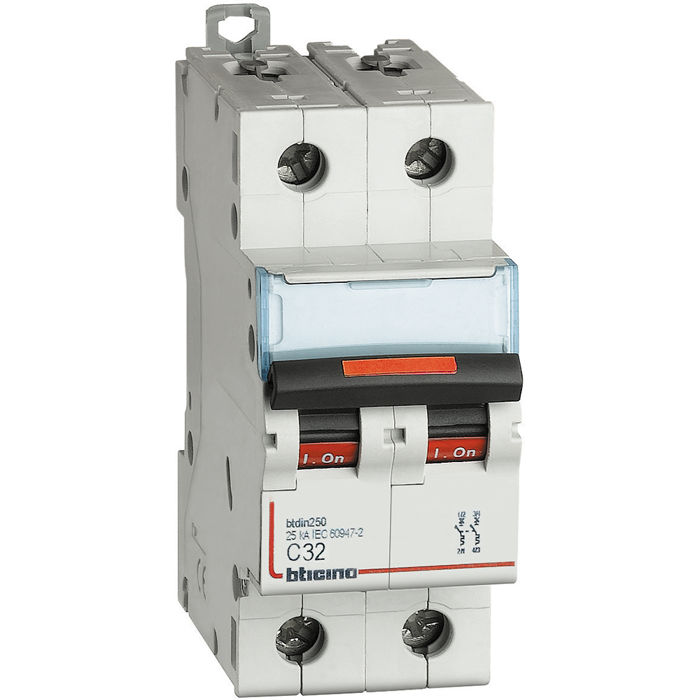 Interruttore magnetotermico 2P curva C 32A 25kA - BTI FV82C32 - Elmax - Materiale elettrico online
